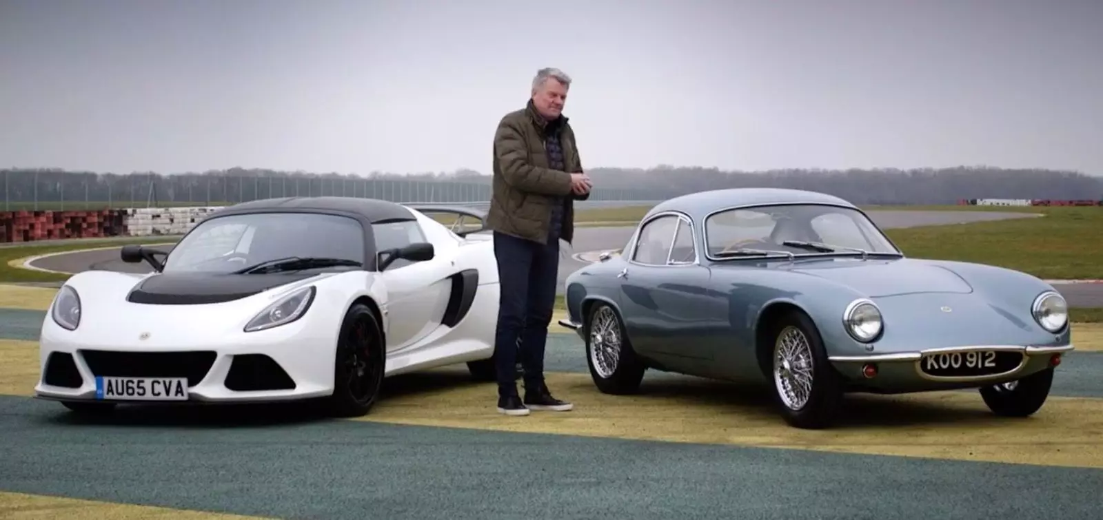 Lotus Exige Sport 350 vs Elite Charles Morgan Carfection