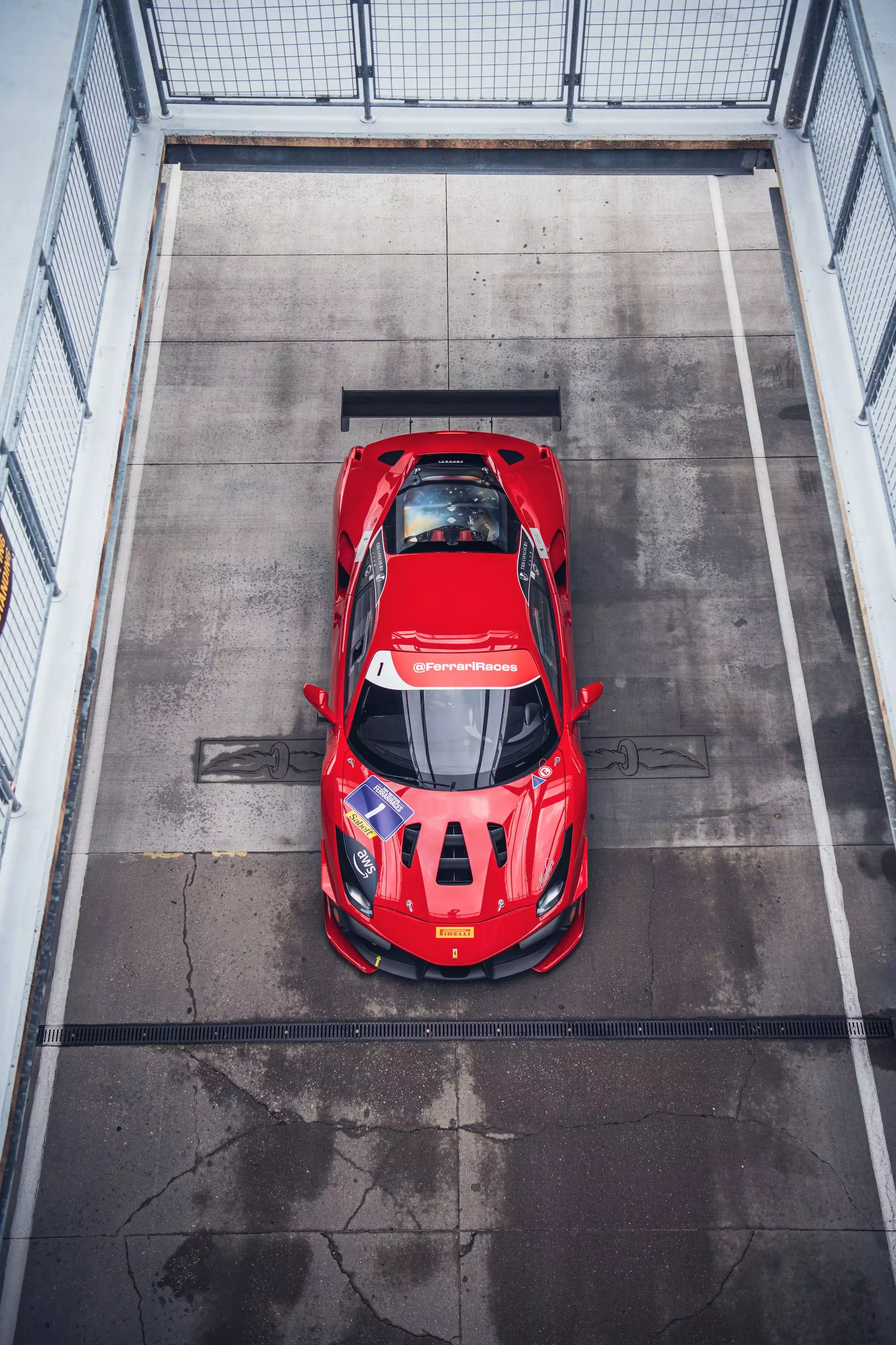 ferrari 488 challenge evo