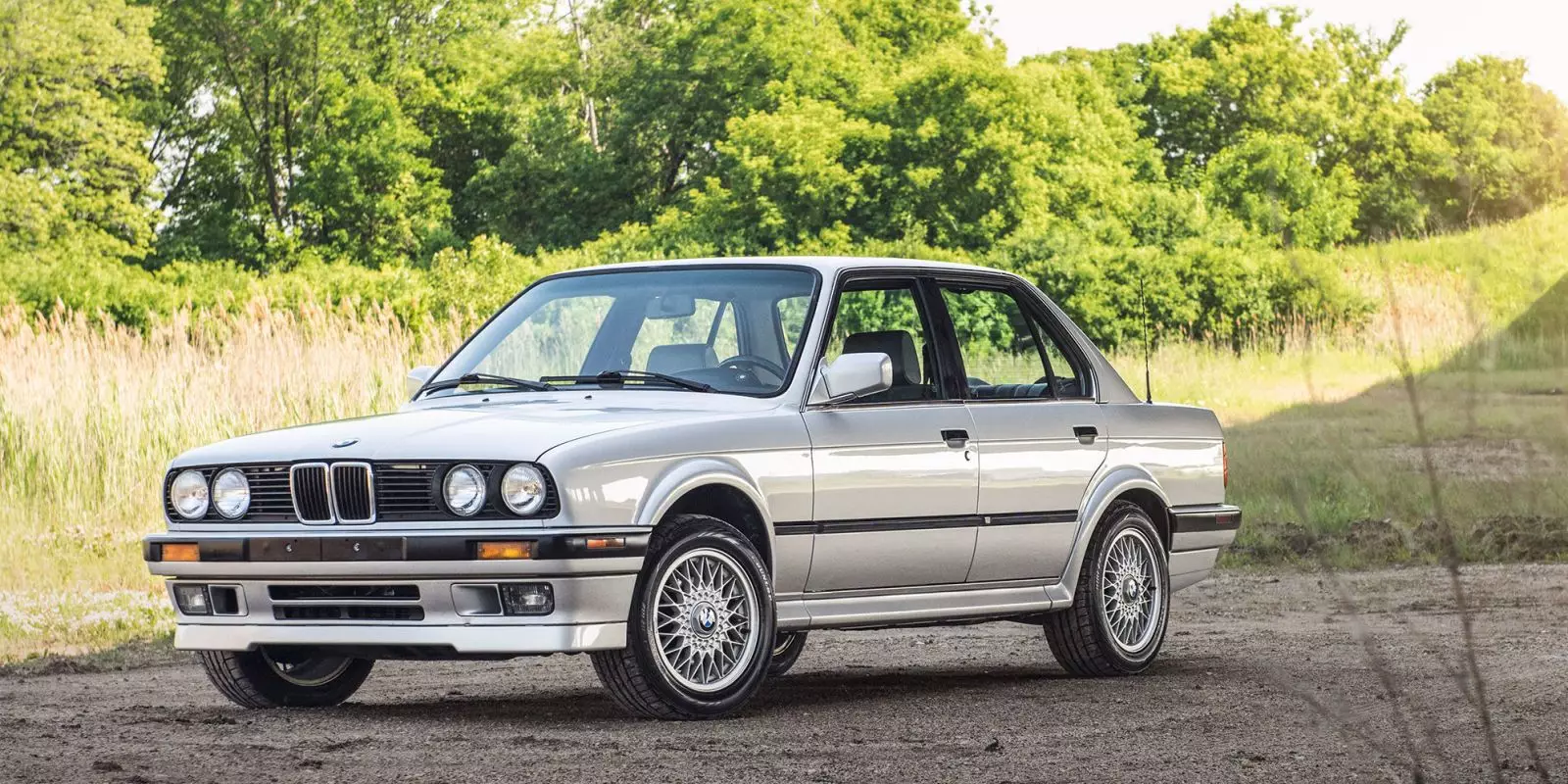 Todo o que debes saber antes de comprar un BMW E30