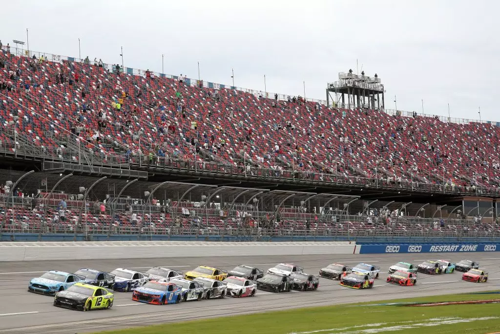 nascar cup séria geico 500