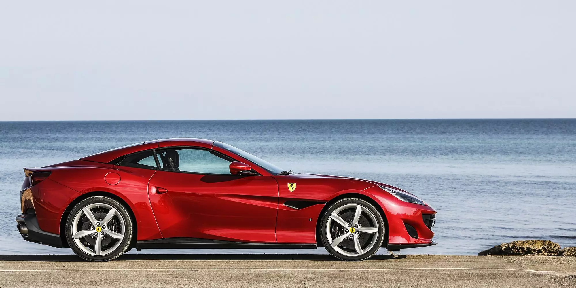 Szárazföldi jármű, Jármű, Autó, Autótervezés, Teljesítményautó, Piros, Szuperautó, Sportautó, Luxusjármű, Ferrari california,