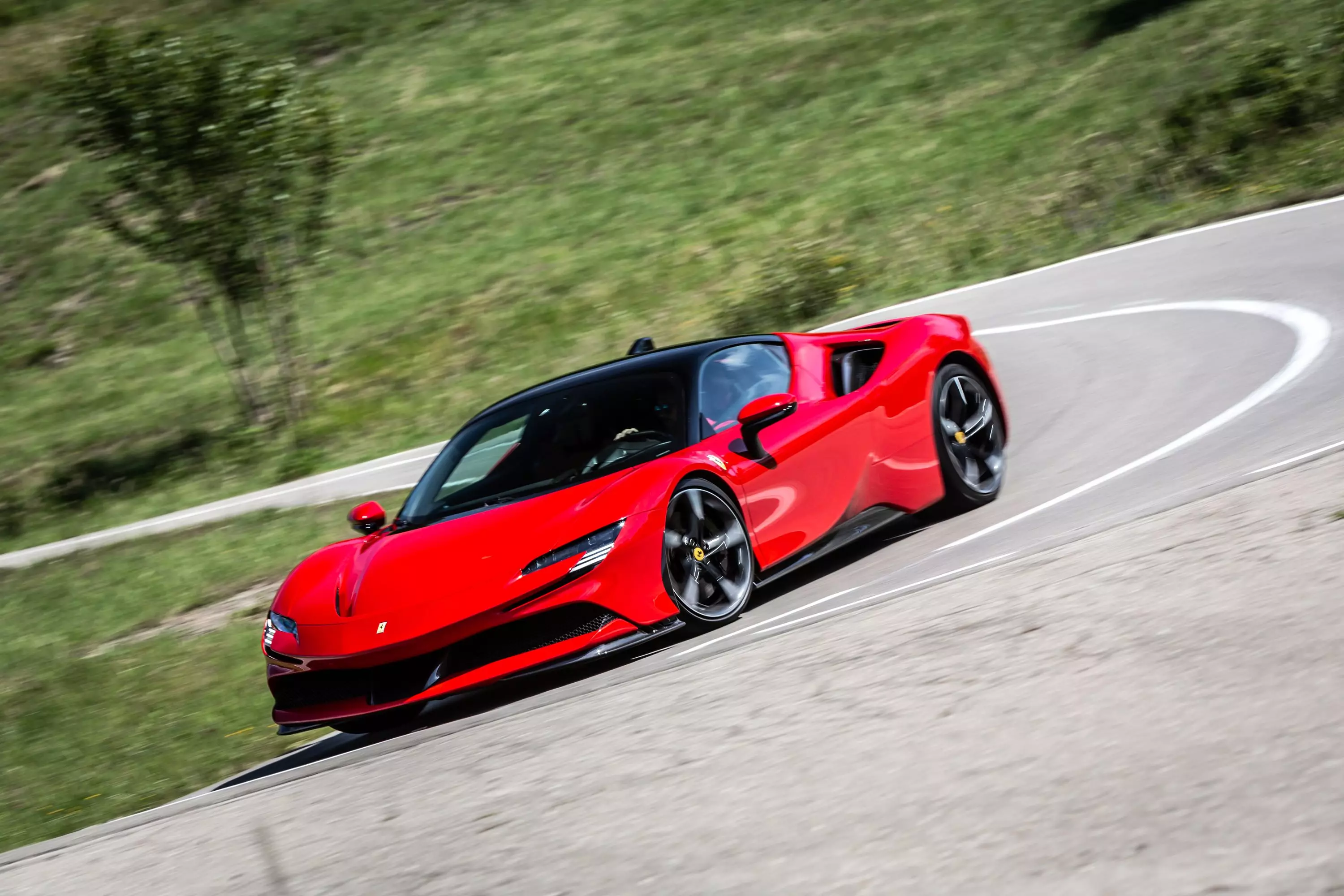 ferrari sf90 stradale