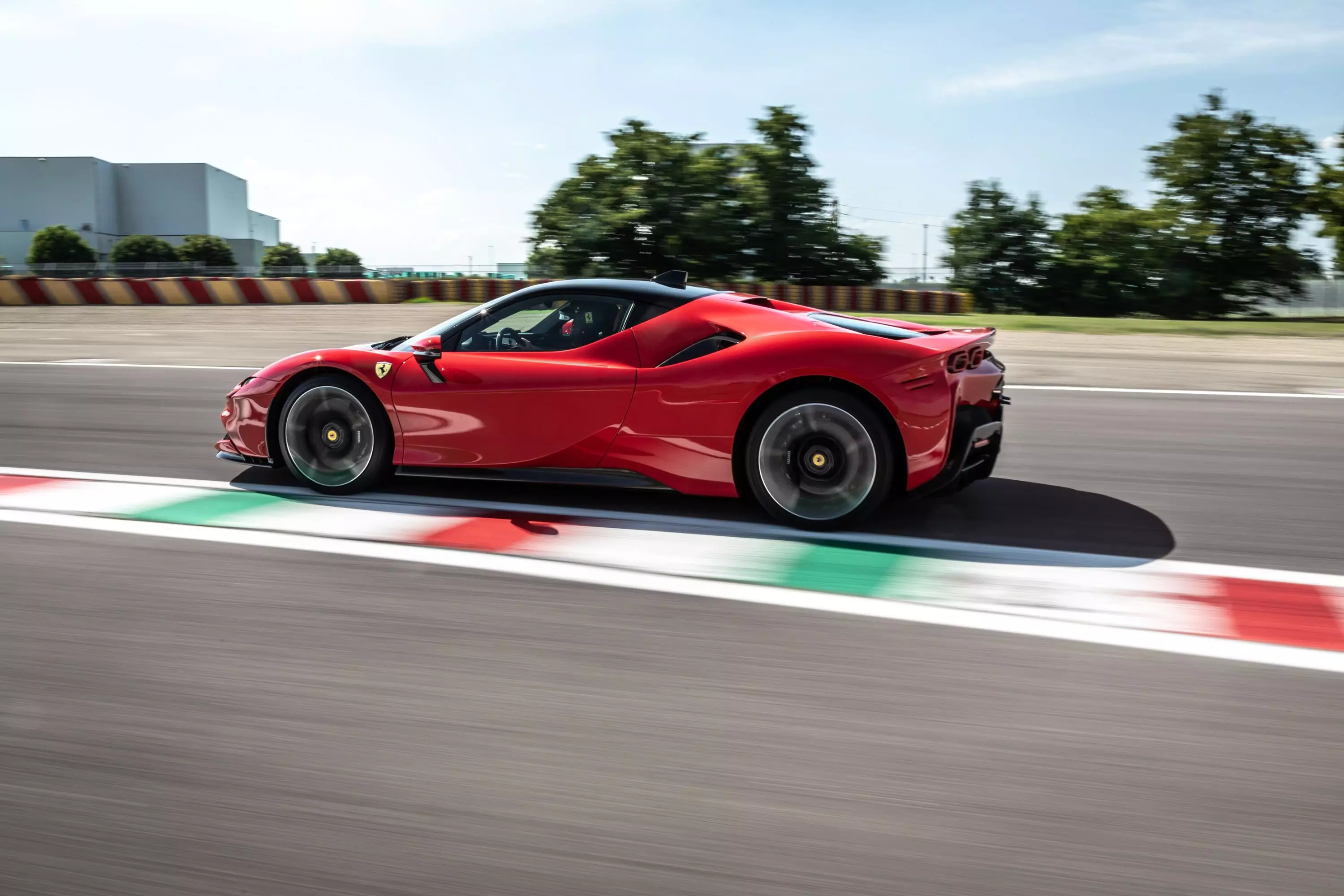 ferrari sf90 stradale