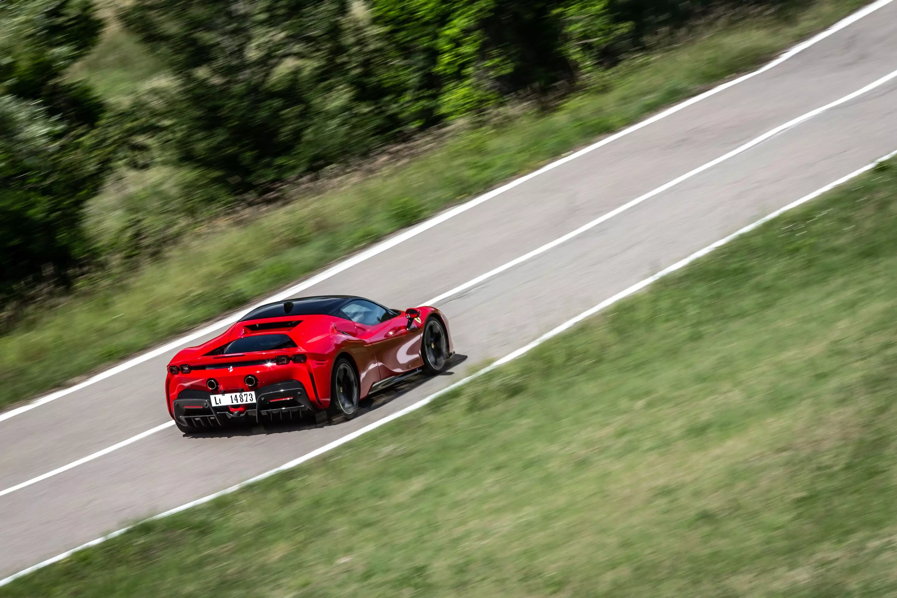 ferrari sf90 stradale