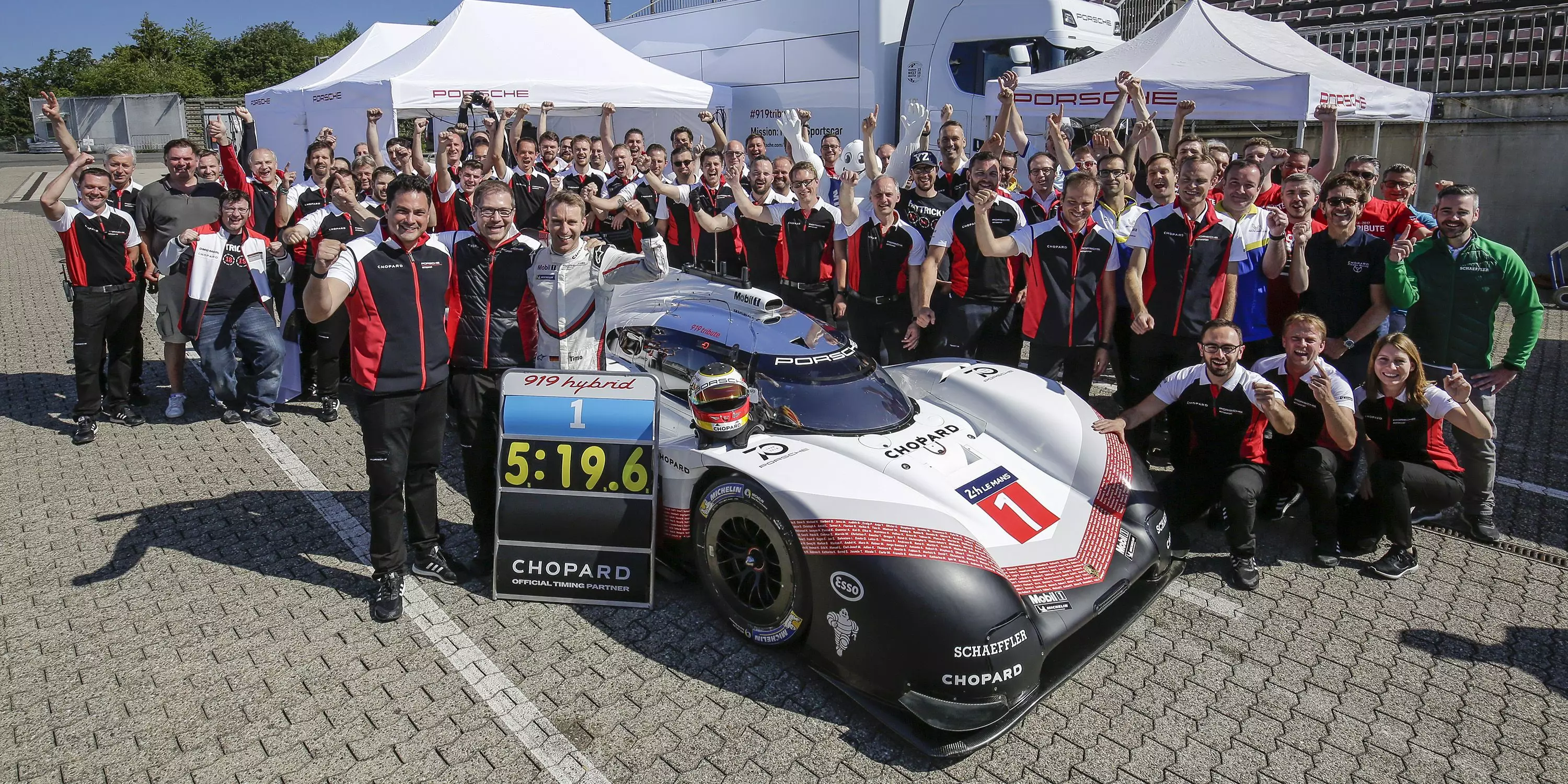 Veículo terrestre, veículo, carro, carro esportivo, carro de corrida, supercarro, corrida de carros esportivos, protótipo esportivo, automobilismo, corrida,