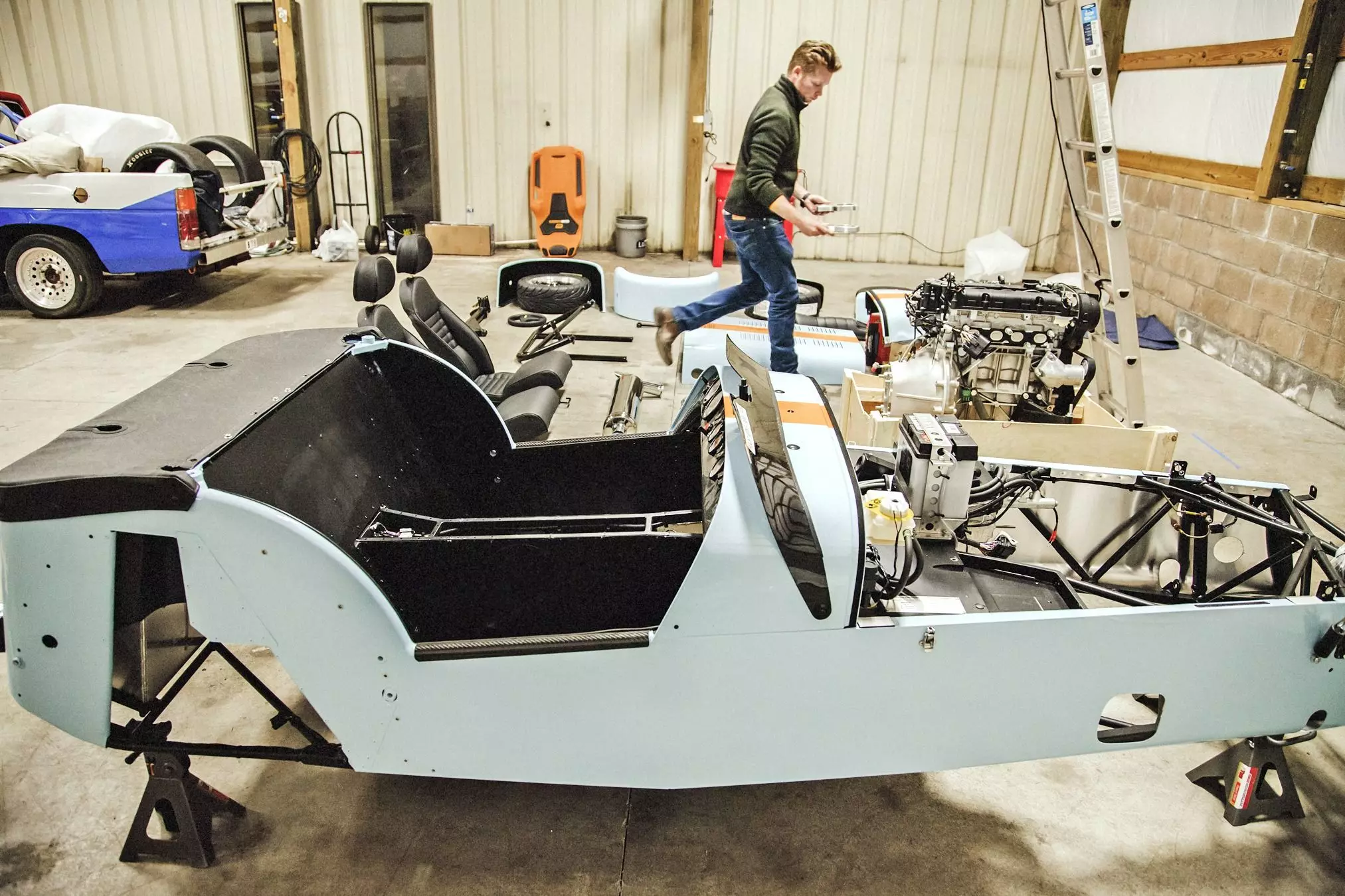 caterham frame body