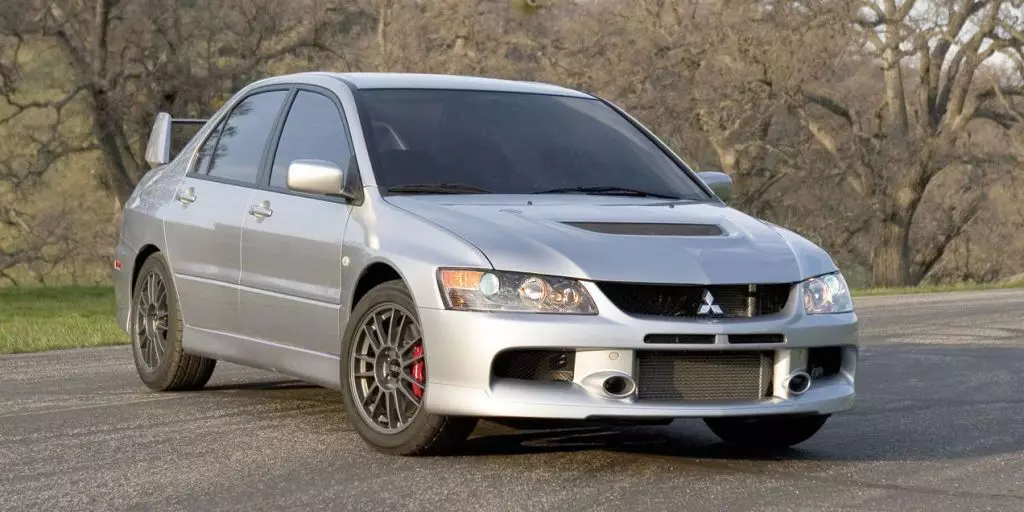 Mitsubishi Lancer Evolution IX MR