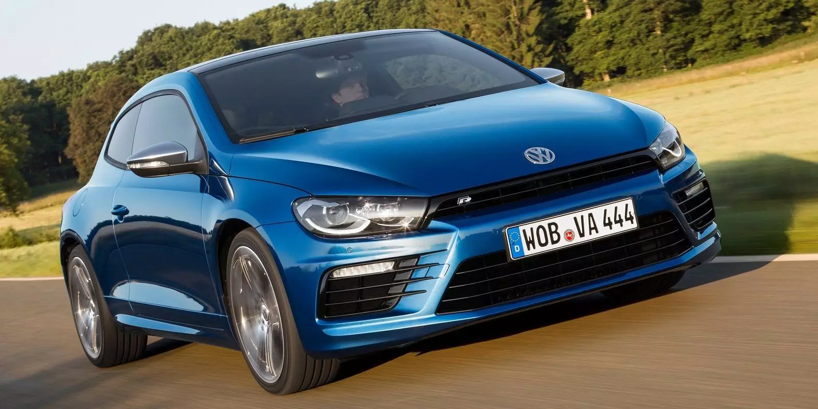 Land voertuig, Vehicle, Auto, Volkswagen scirocco, Volkswagen, Automotive design, Bumper, Full-size auto, Hood, Coupé,