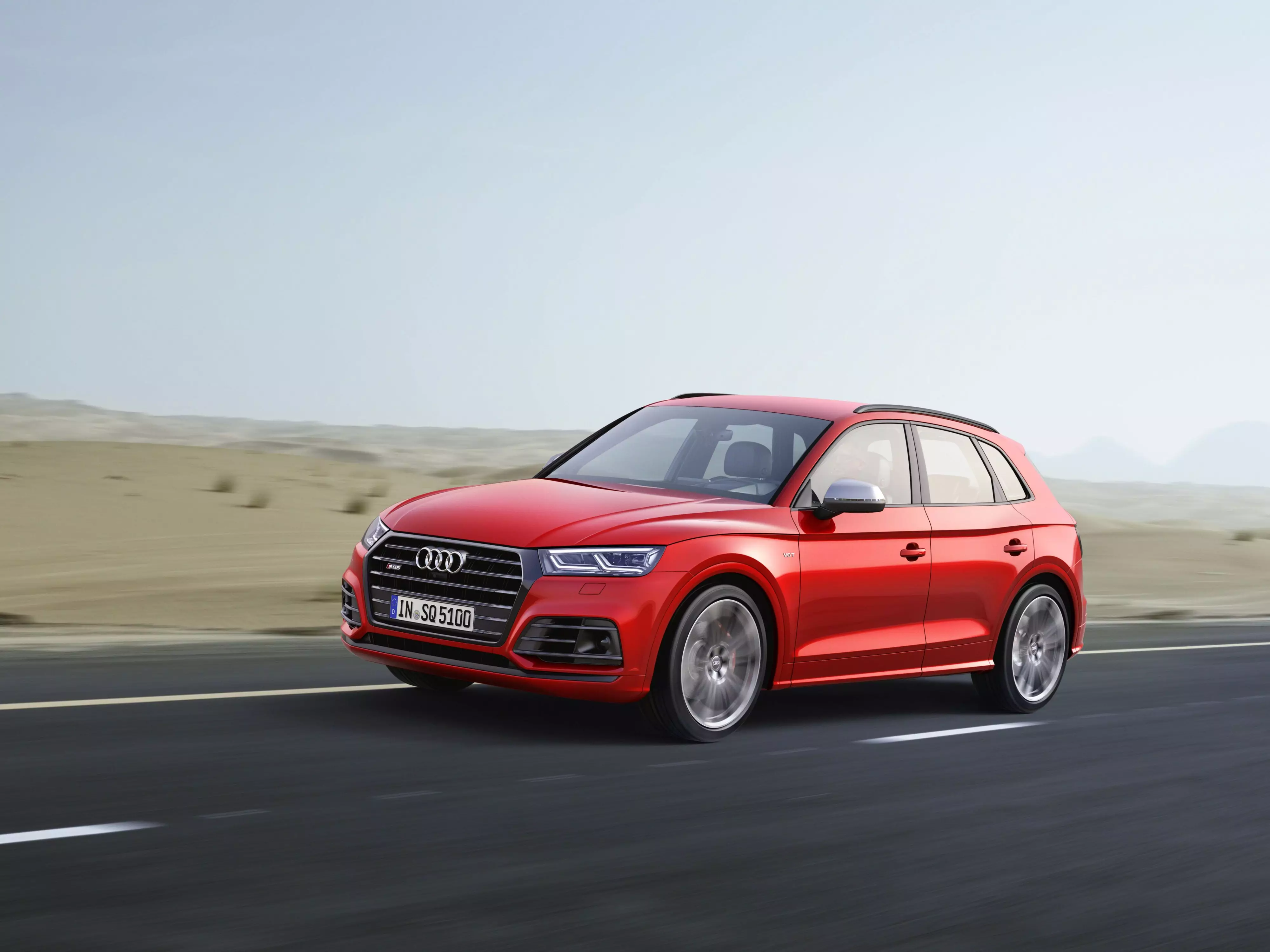 រថយន្ត Audi SQ5 ឆ្នាំ 2018