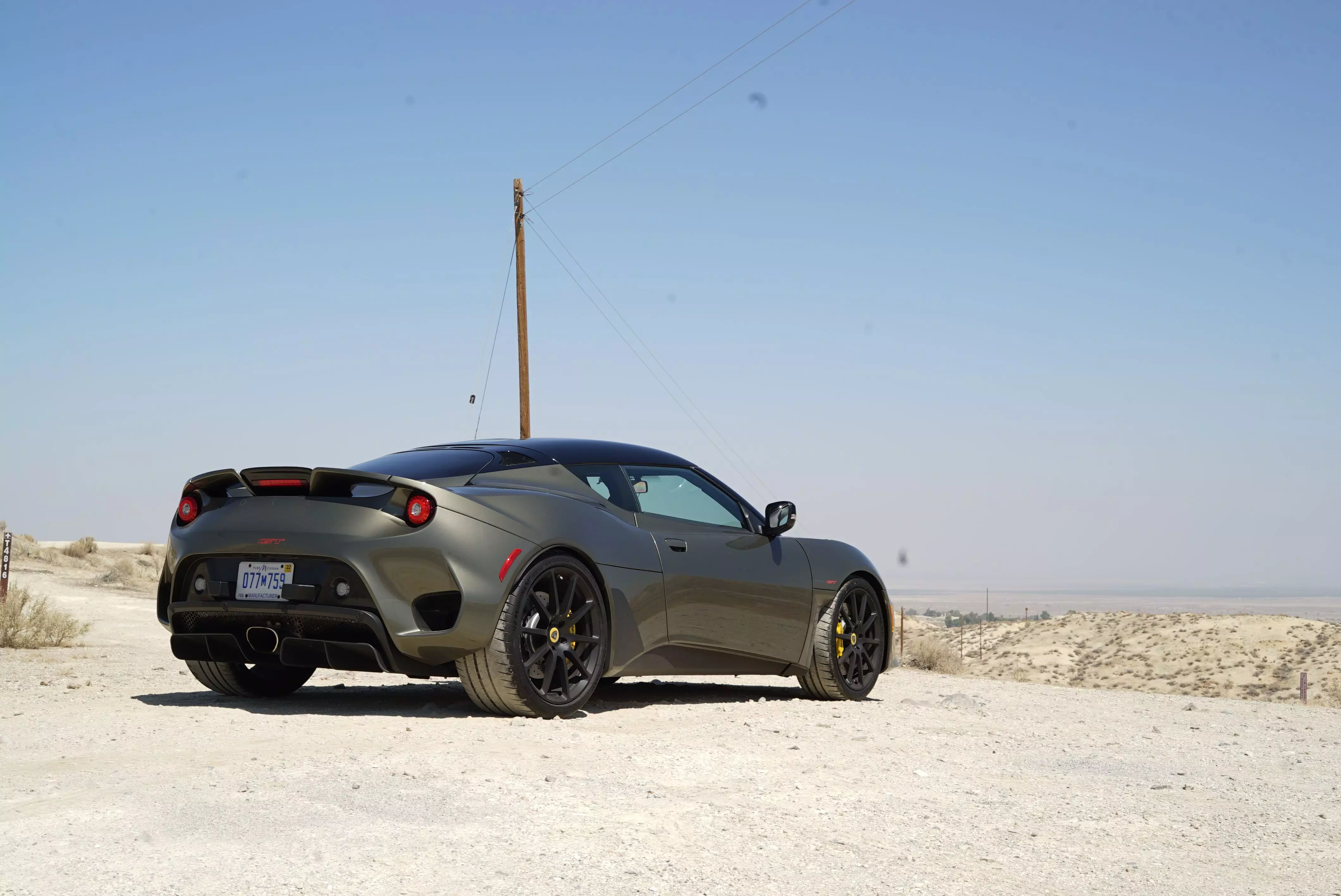Lotus Evora GT მიმოხილვა: არაფერი სჯობს კარგ საშუალო ძრავის სპორტულ მანქანას
