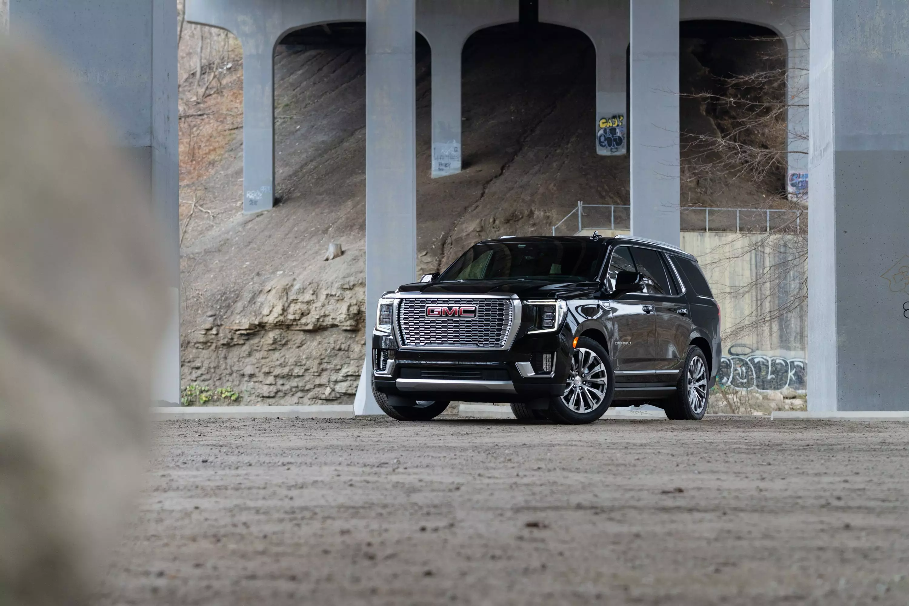 2021 gmc yukon denali recenzia