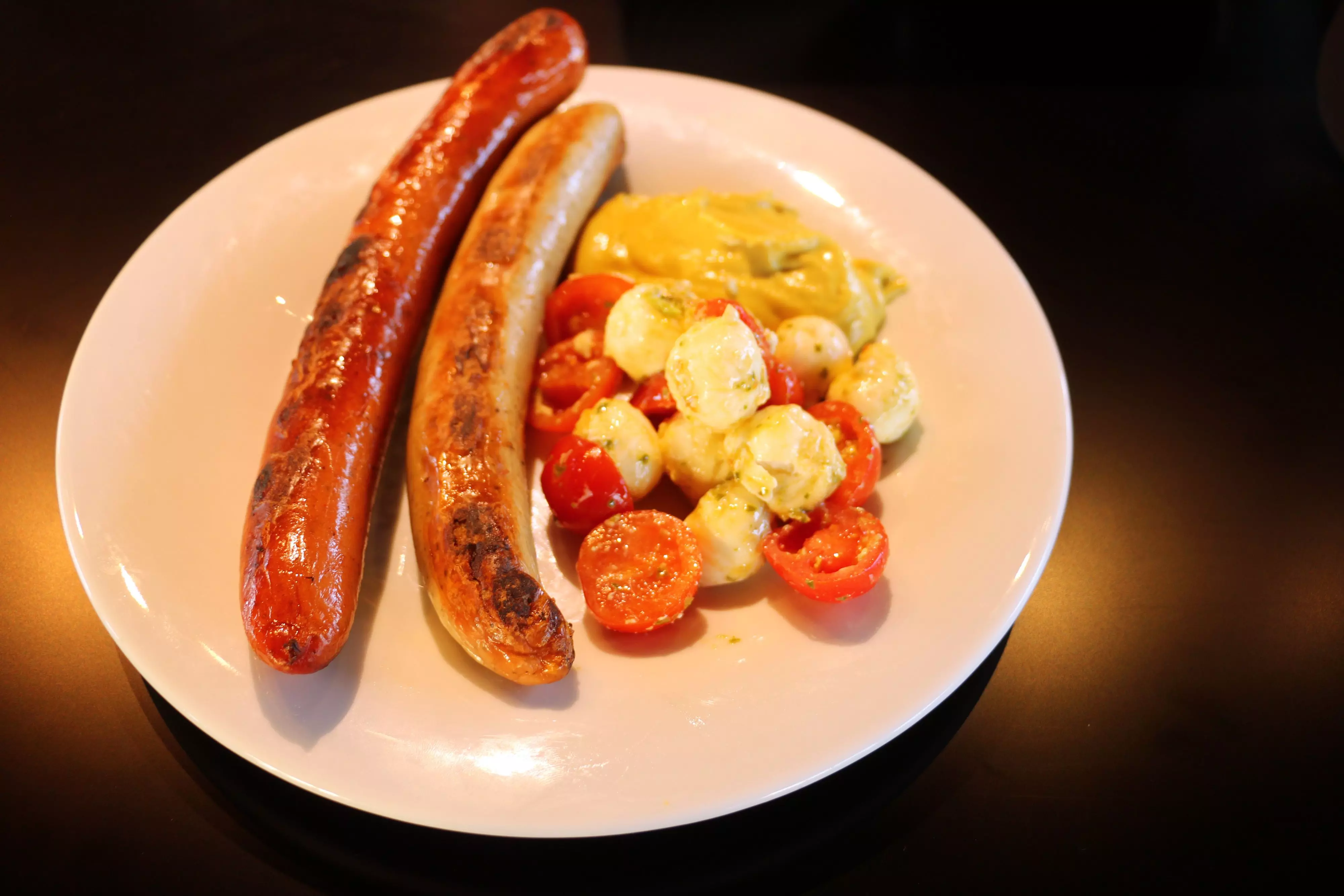 ආහාර, ආහාර පිසීම, Bockwurst, Knackwurst, සොසේජස්, අමුද්රව්ය, Kielbasa, පිඟන් භාණ්ඩ, Cervelat, උදෑසන ආහාර සොසේජස්,