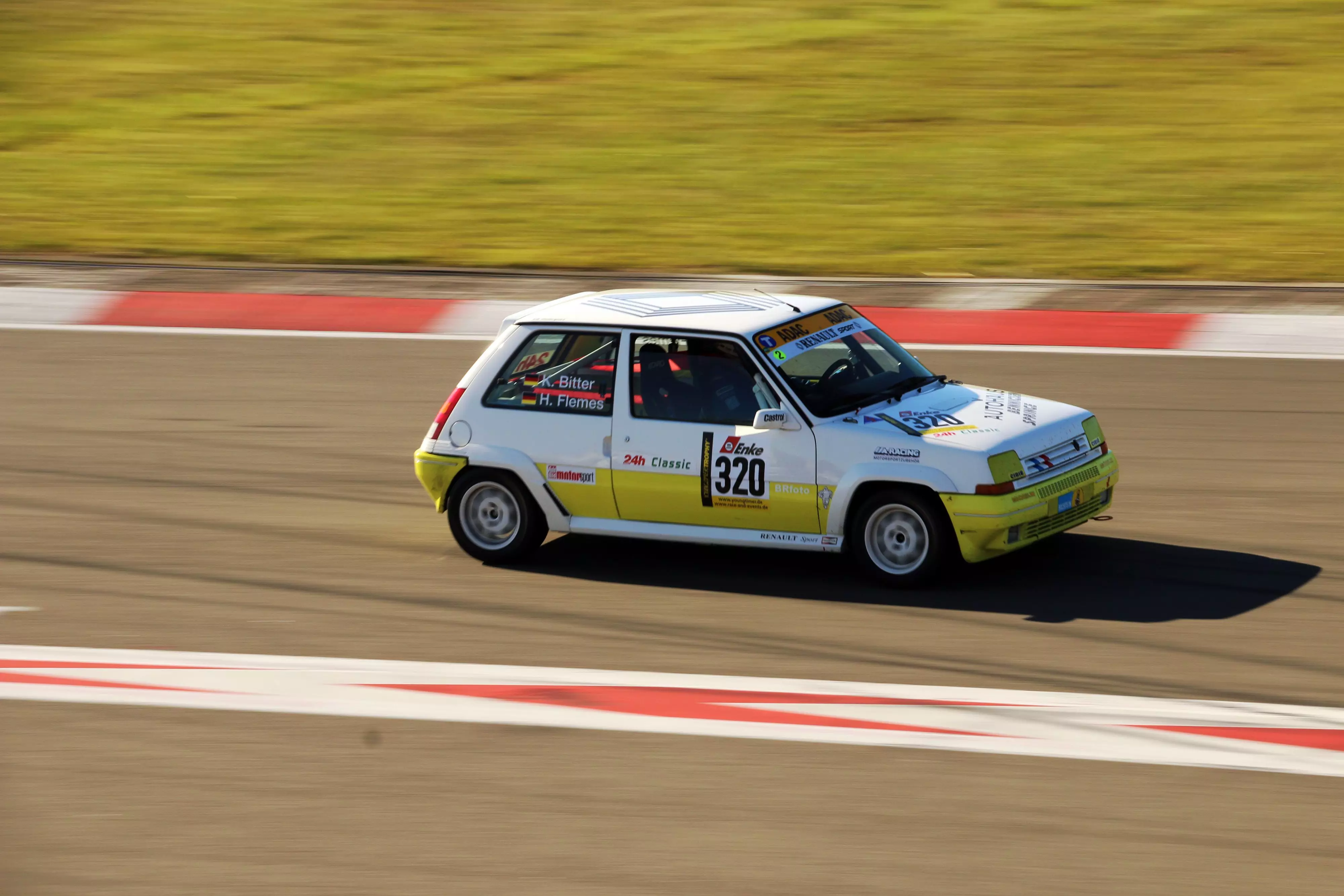 Landvoertuig, Voertuig, Motor, Toermotorrenne, Wedrenne, Voorraadmotorrenne, Motorsport, Autorenne, Rallycross, Sport,