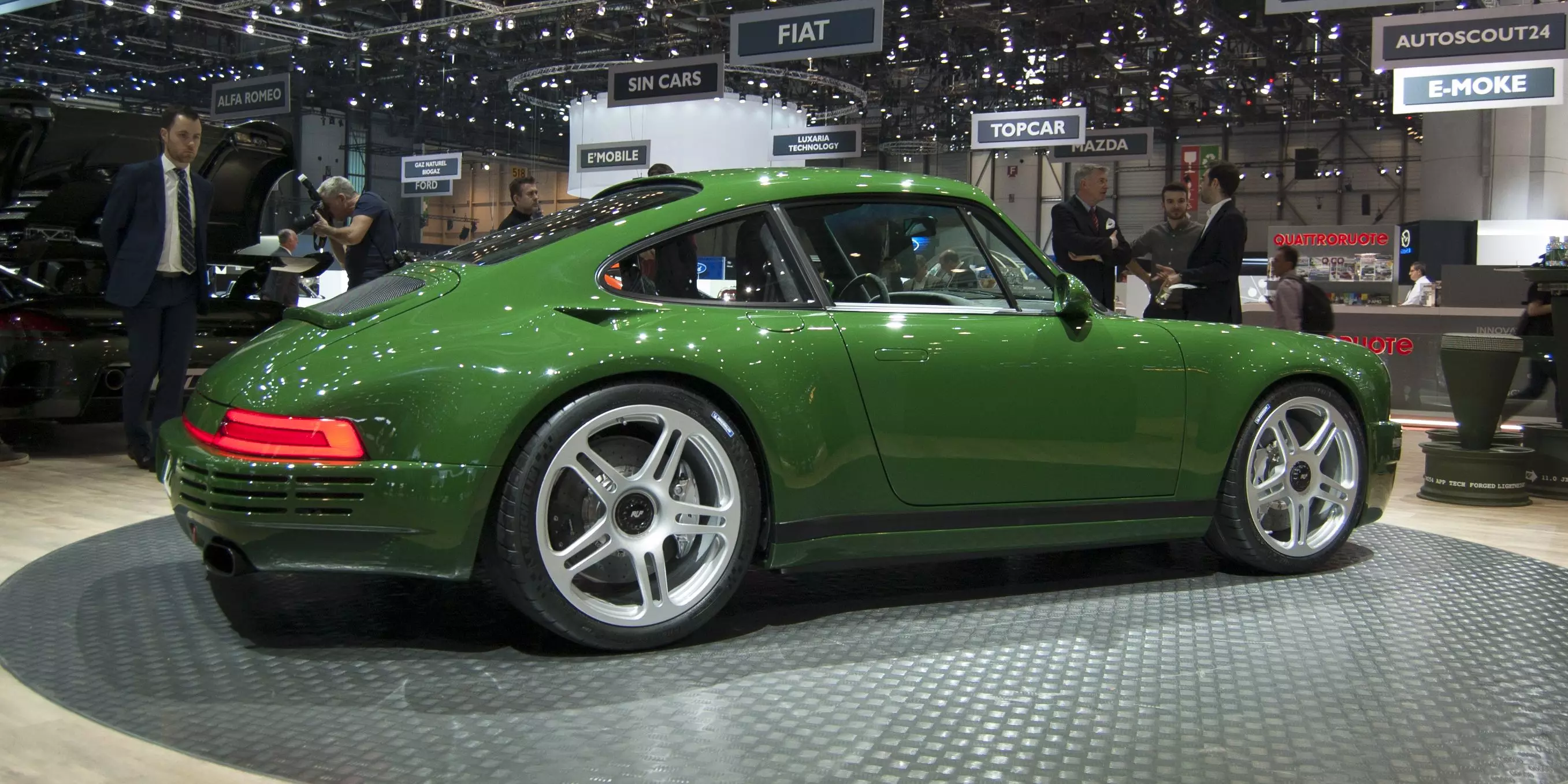 Vehículo terrestre, Vehículo, Coche, Coupé, Coche deportivo, Superdeportivo, Rim, Auto show, Porsche, Porsche 911 classic,