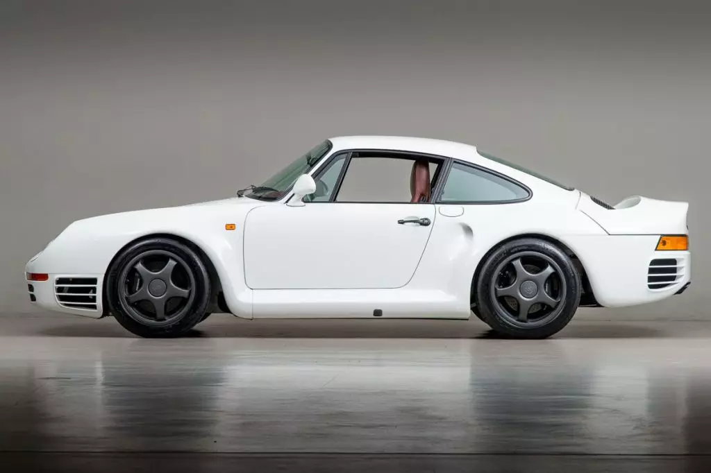 Porsche 959 canepa gen iii साइड