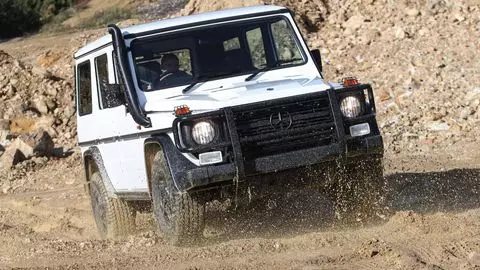 Ikinyabiziga cyo ku butaka, Ikinyabiziga, Kutanyura mu muhanda, Imodoka, Igiterane gisanzwe, Ikinyabiziga kitari mu muhanda, Imodoka ikoresha siporo, Bumper, Imodoka yo hanze, Mercedes-benz g-class,