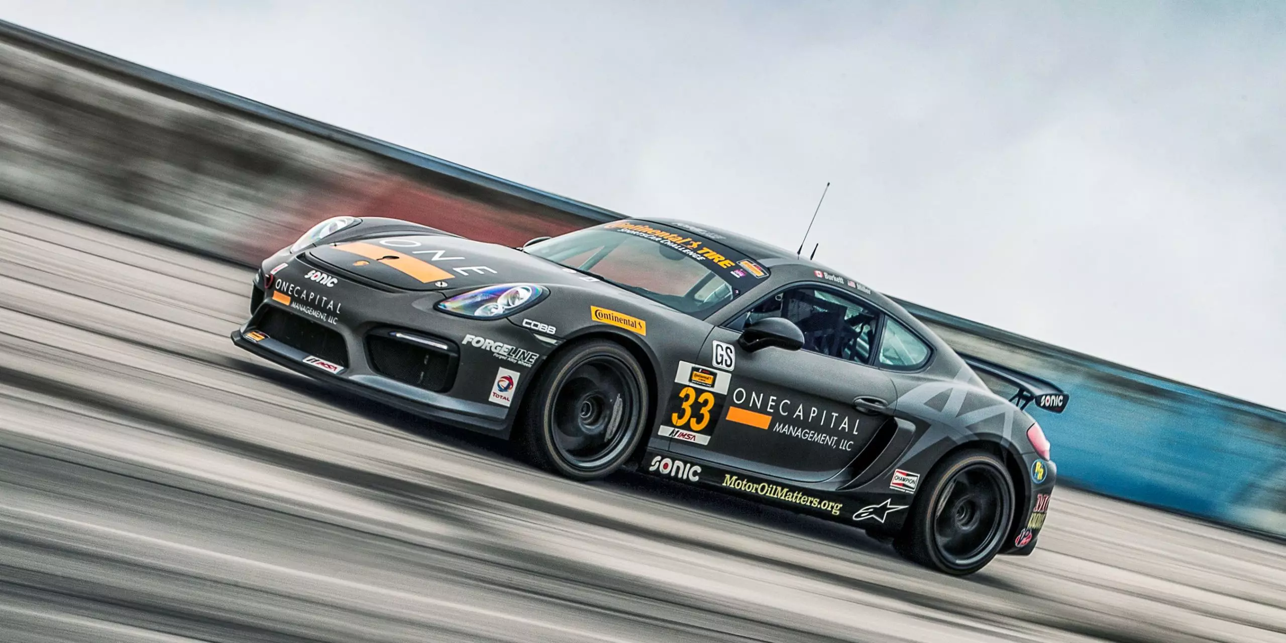 2016 Porsche Cayman GT4 Clubsport hər bir kişi üçün yarış avtomobilidir