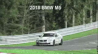 2018 BMW M5 drivas