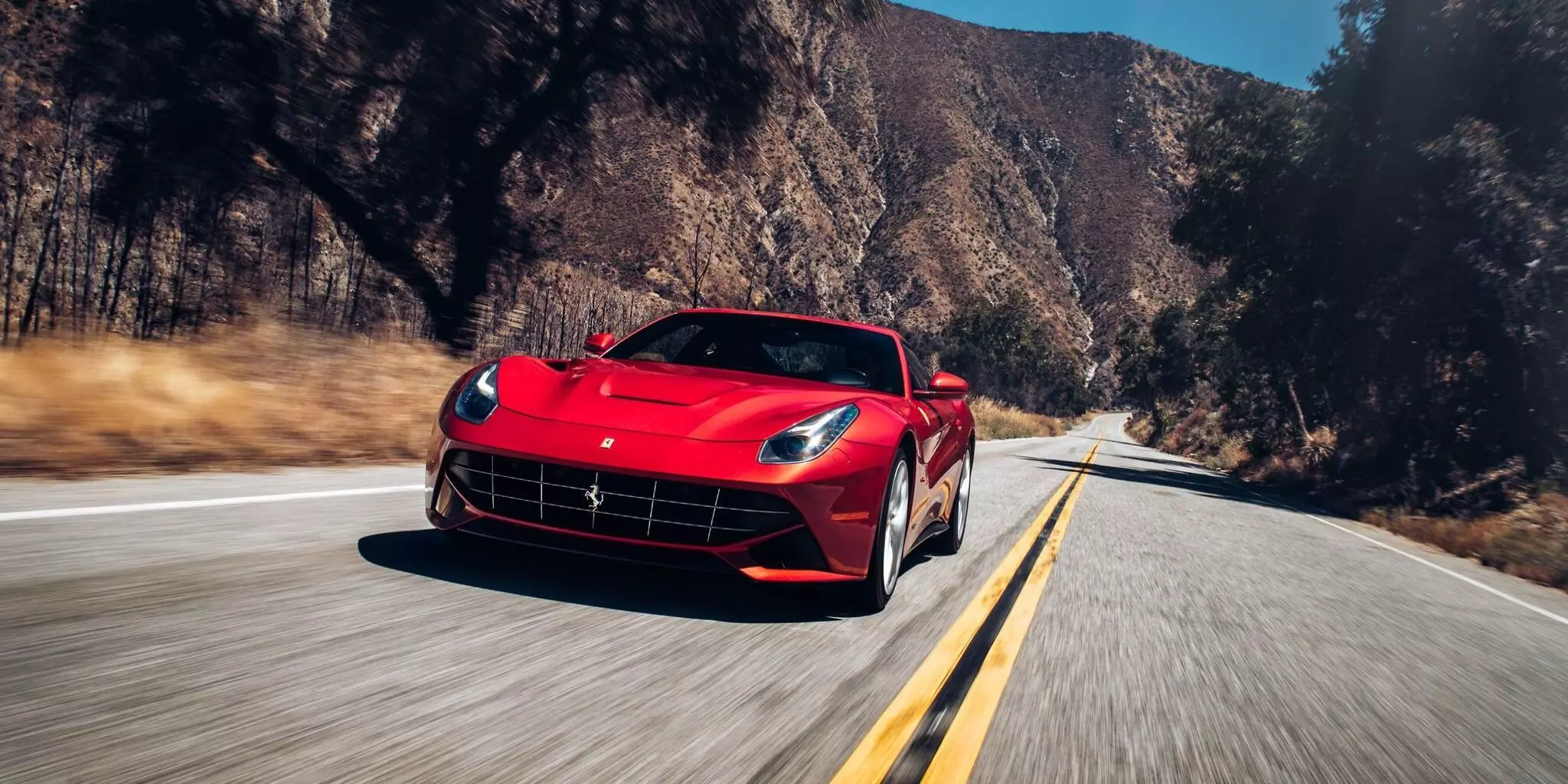 Ferrari F12berlinetta-ի երկակի անհատականությունները