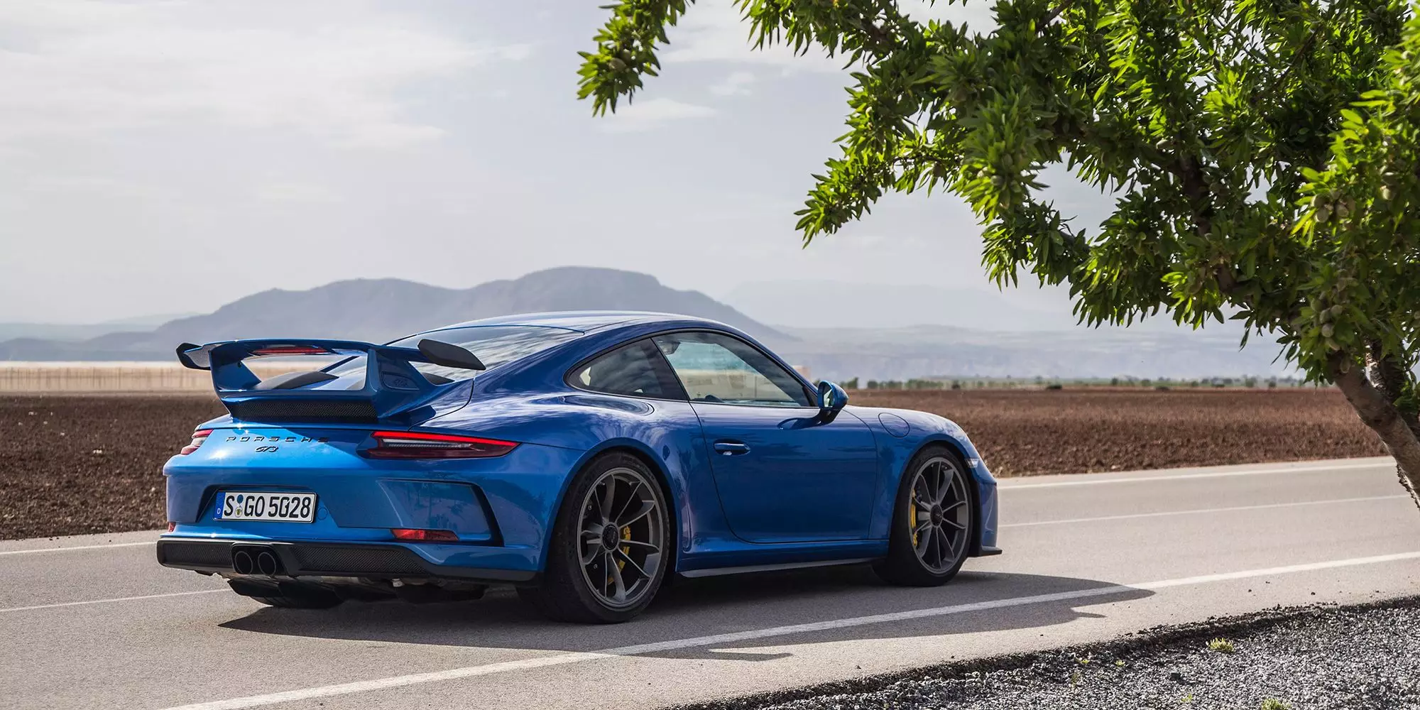 2018 Porsche 911 GT3 blár